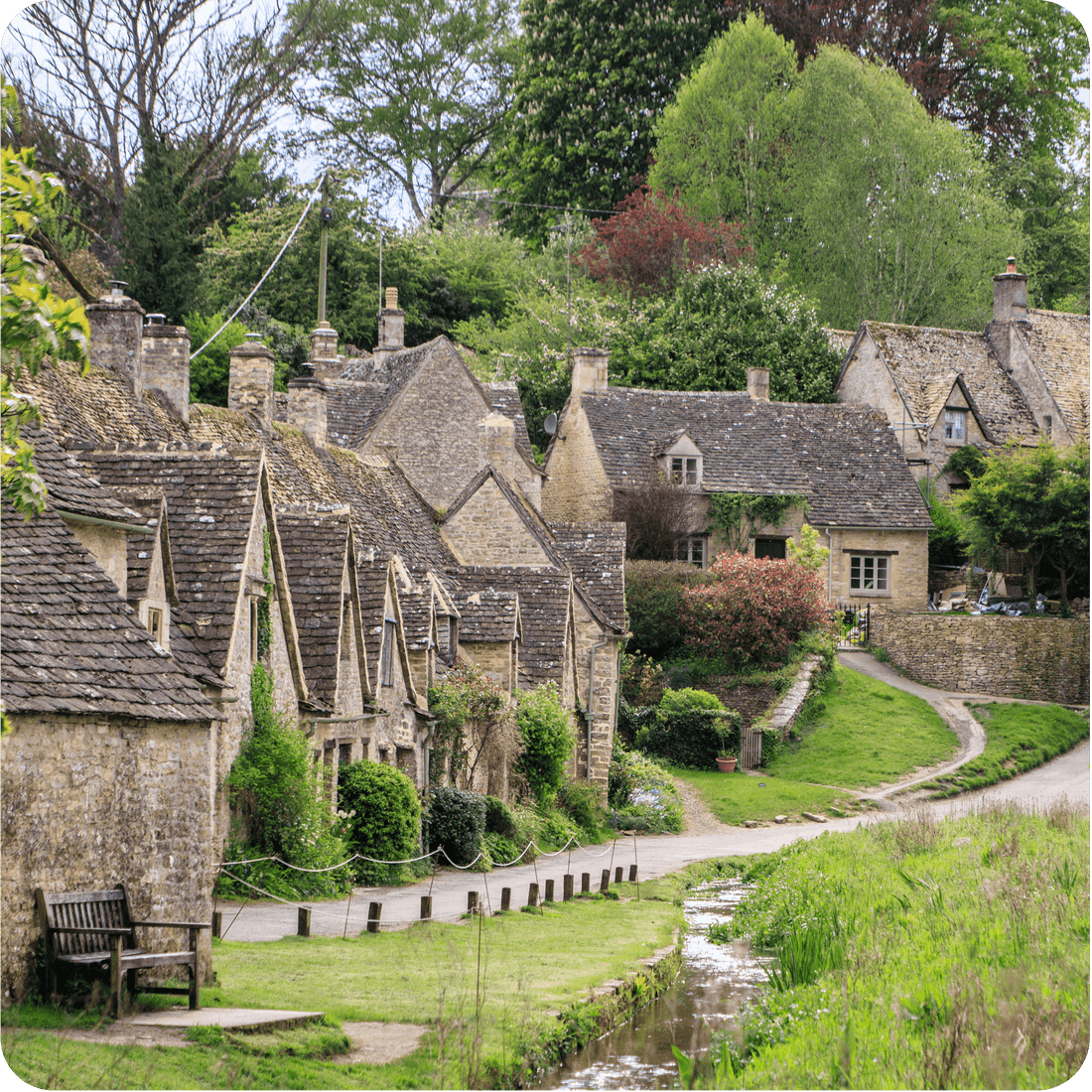 Small Group Day Trips & Multi-Day Tours in the UK | Go Tours UK