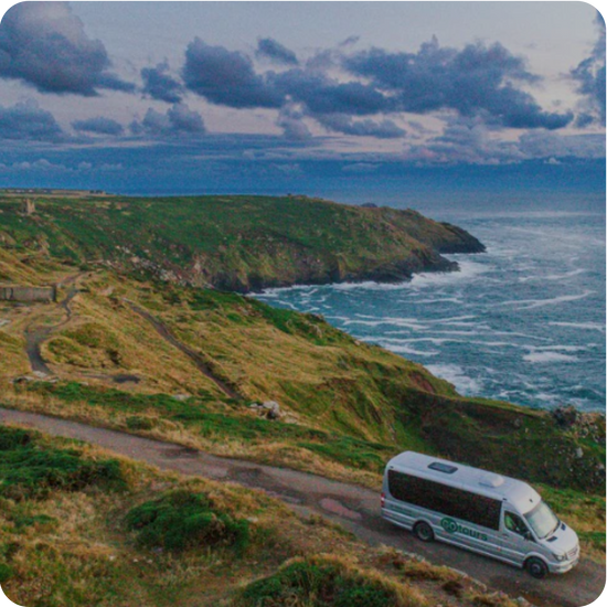 Small-group day trips & multi-day tours in the UK | Go Tours UK